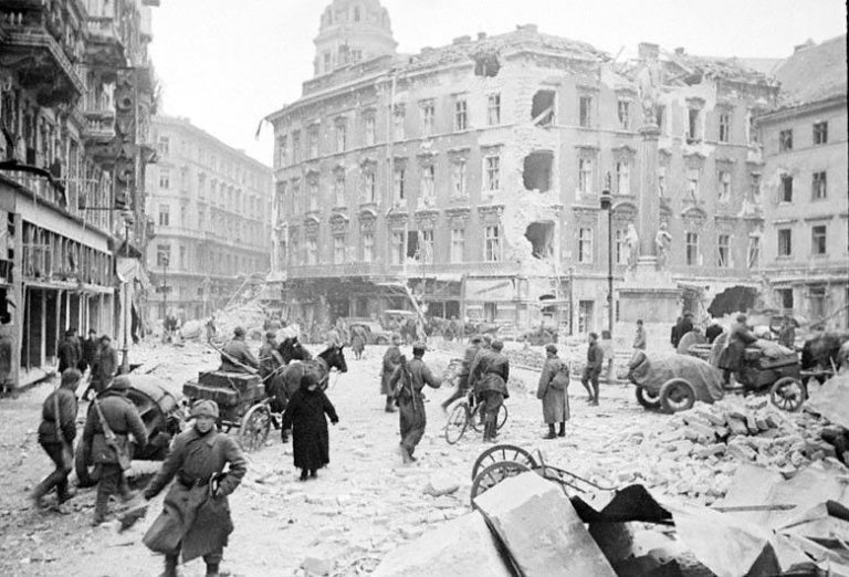 The Siege of Budapest – Memoirs of a Holocaust Survivor – OVED